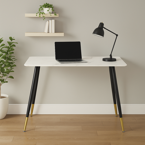 Table moderne en marbre blanc avec pieds noirs et dorés, design élégant ...