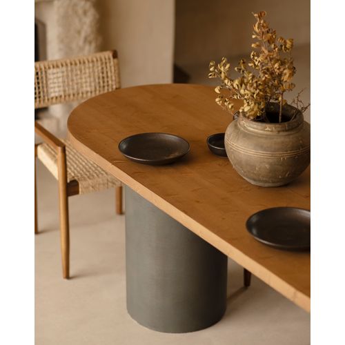 Table De Salle à Manger Ovale En Bois Massif Teinte Chêne Foncé Pieds ...