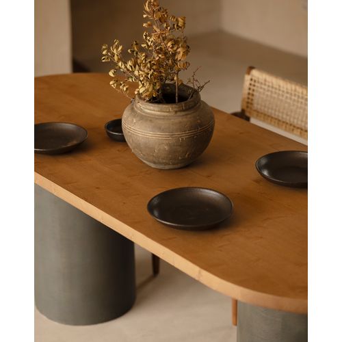 Table De Salle à Manger Ovale En Bois Massif Teinte Chêne Foncé Pieds ...